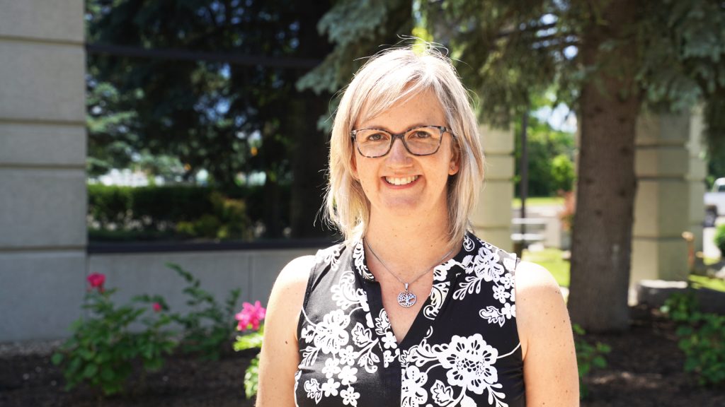 Ottawa Catholic School Board FSL Educational Consultant (K-6) Amélie Roy Wins 2023 Robert ...